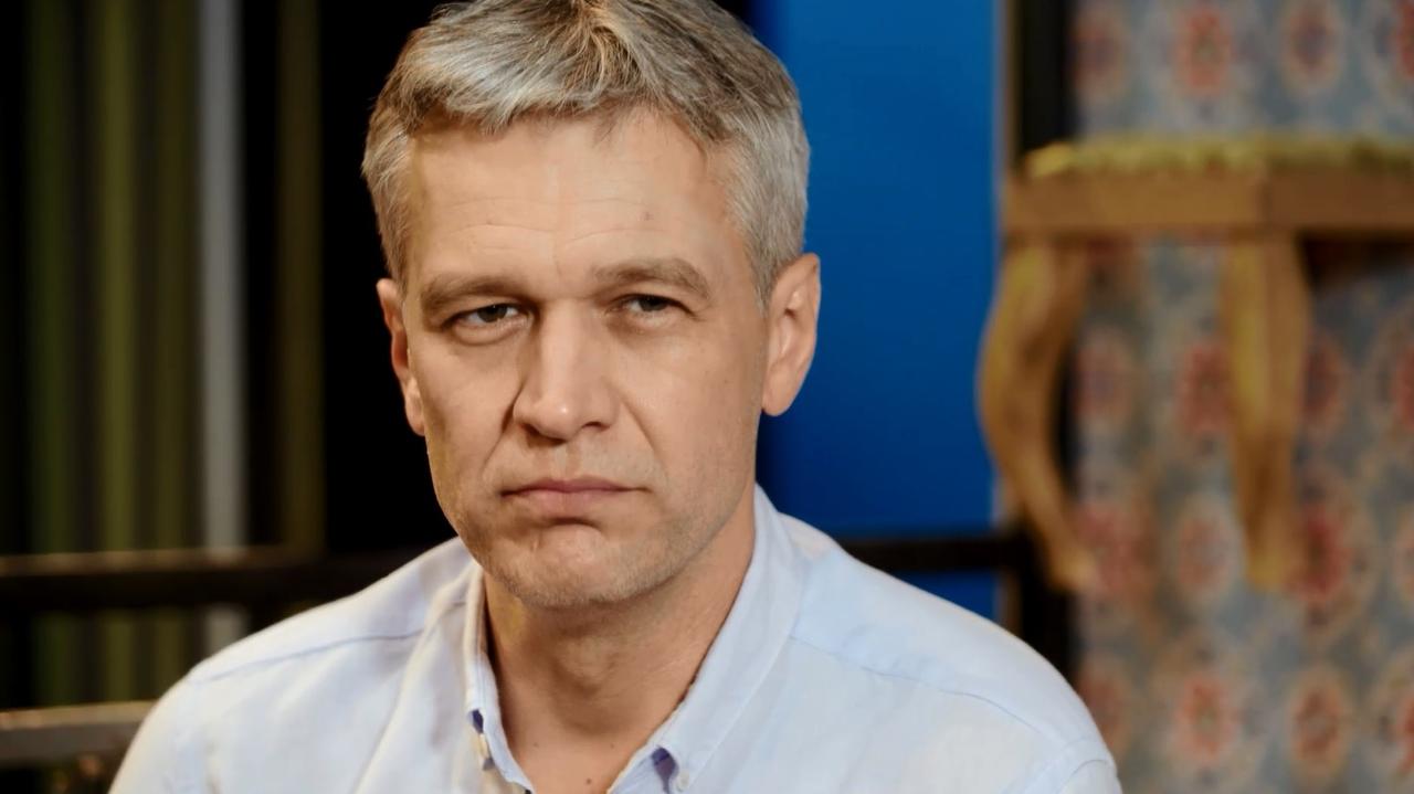 Michał Żebrowski, Kulisy Sławy - UWAGA!
